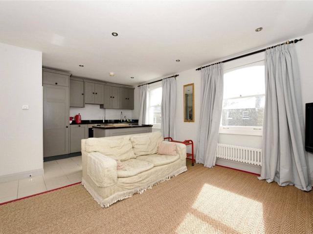 Apartment at South Villas, Greater London