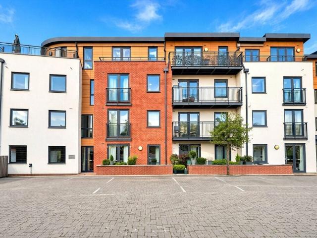 Apartment at Southern Road, Surrey Heath
