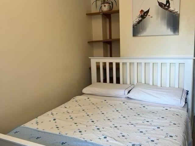 Room at Southey Road, Greater London