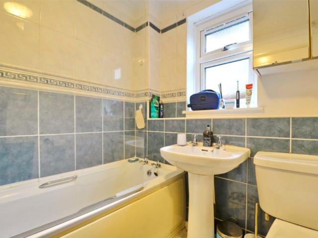 Apartment at Southfield Road, Bristol