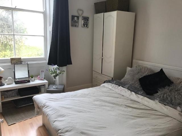 Apartment at Southleigh Road, Bristol