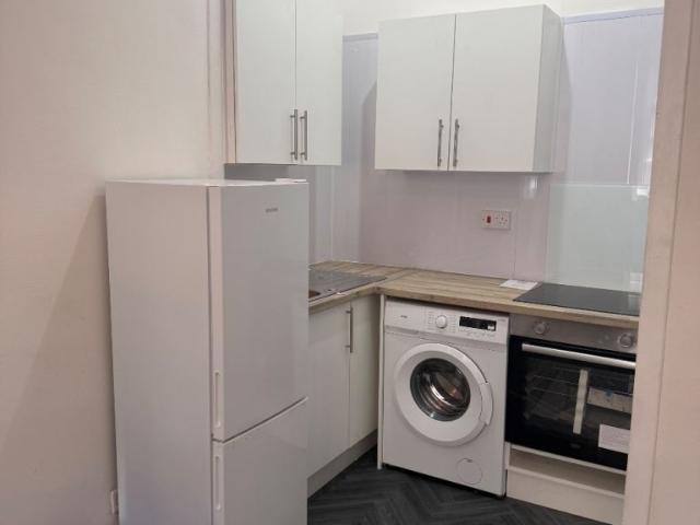 Apartment at Southside Crescent, Glasgow