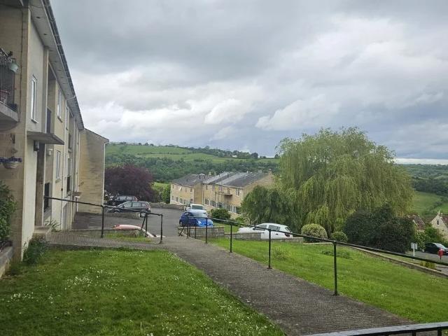 Apartment at Solsbury Way, Bath