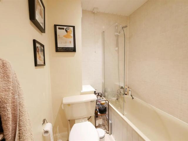 Apartment at Somerfield Road, Greater London
