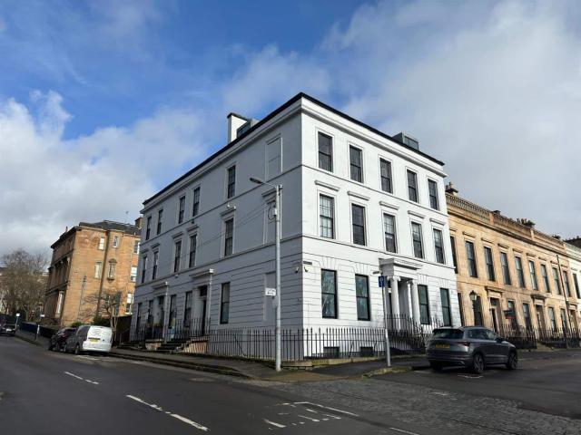 Apartment at Somerset Place, Glasgow