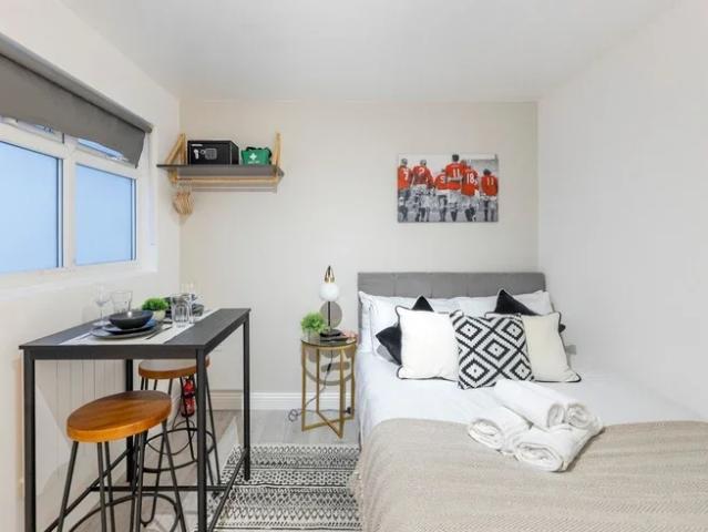Apartment at Sonia Gardens, Greater London