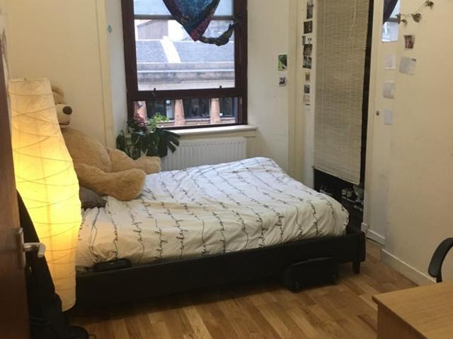 Apartment at Sauchiehall Street, Glasgow