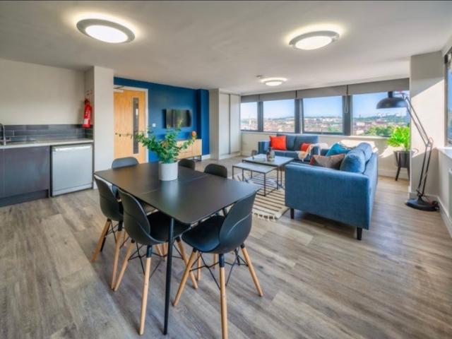 Apartment at Sauchiehall Street, Glasgow