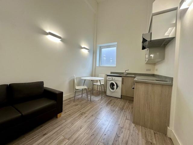 Apartment at Saw Mill Way, Greater London