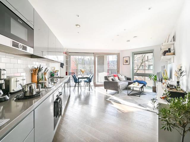 Apartment at Sayer Street, Greater London