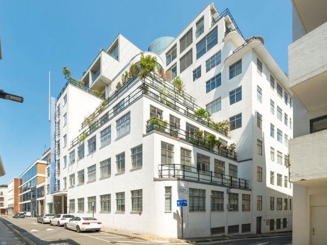 Apartment at Saffron Hill, Greater London