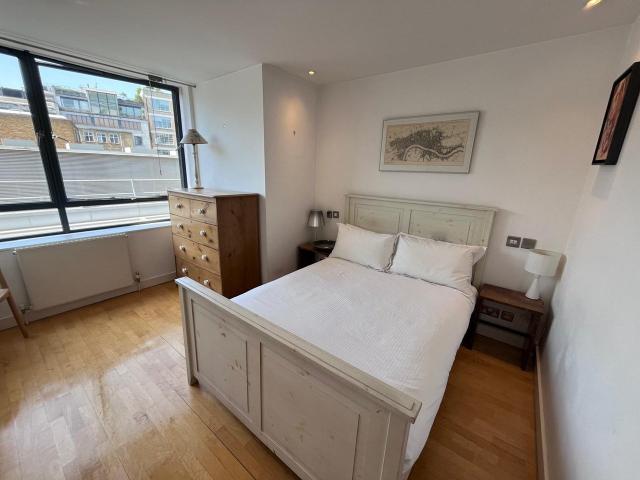 Apartment at Saffron Hill, Greater London
