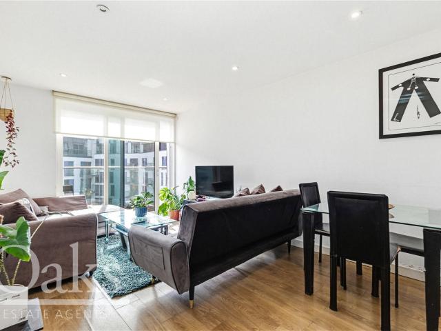 Apartment at Saffron Square, Greater London