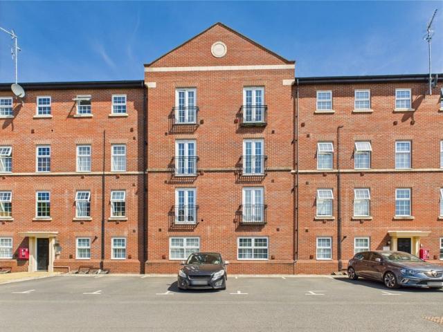 Apartment at Saint Georges Parkway, Stafford