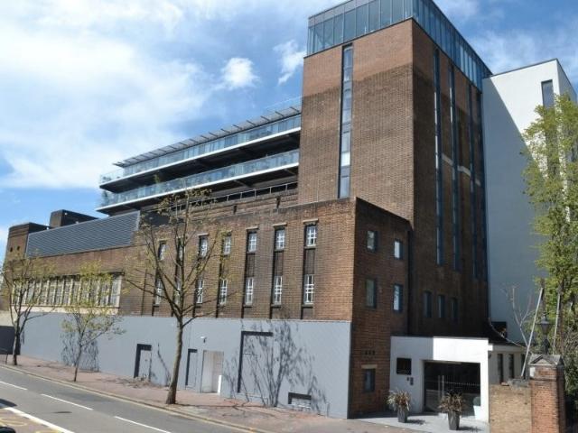 Apartment at Saint John's Hill, Greater London