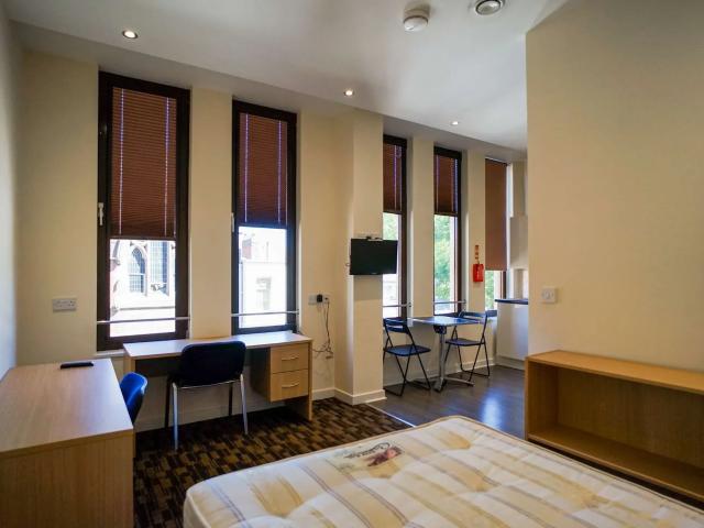 Apartment at Saint James Row, Sheffield
