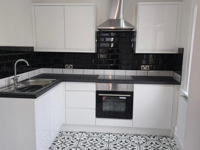 Apartment at Saint Luke's Road, Crosby