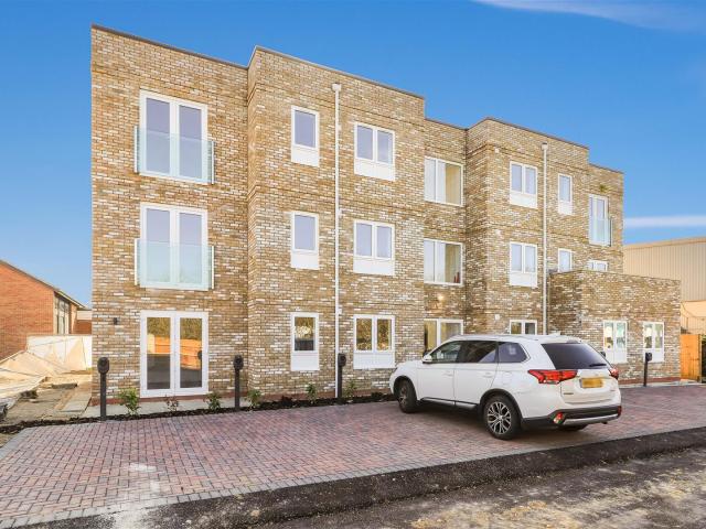 Apartment at Saint Neots Road, Cambridge