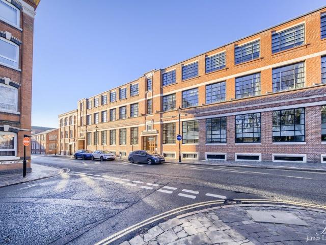 Apartment at Saint Paul's Square, Birmingham