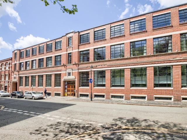 Apartment at Saint Paul's Square, Birmingham