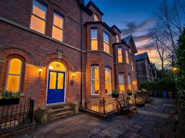 Apartment at Saint Paul's Road, Salford