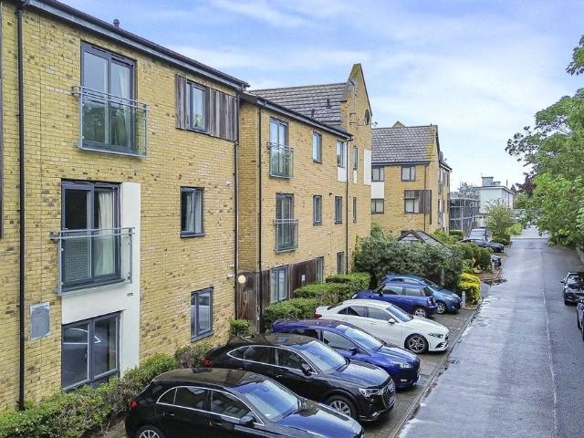 Apartment at Salisbury Road, Dartford