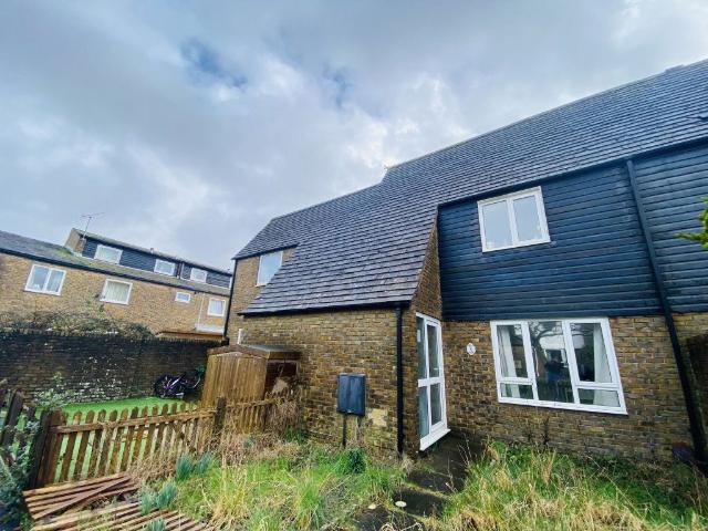 Apartment at Salterns Way, Chichester