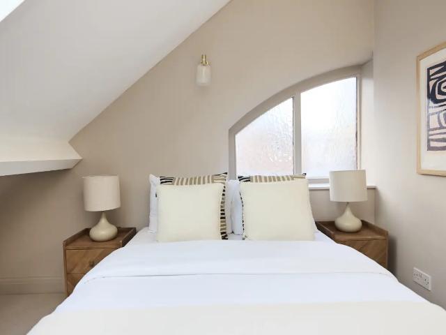 Apartment at Saltram Crescent, City of Westminster
