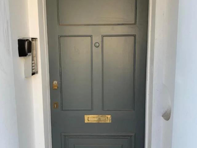 Apartment at Saltram Crescent, City of Westminster