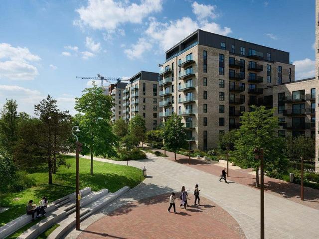Apartment at Samara Drive, Greater London