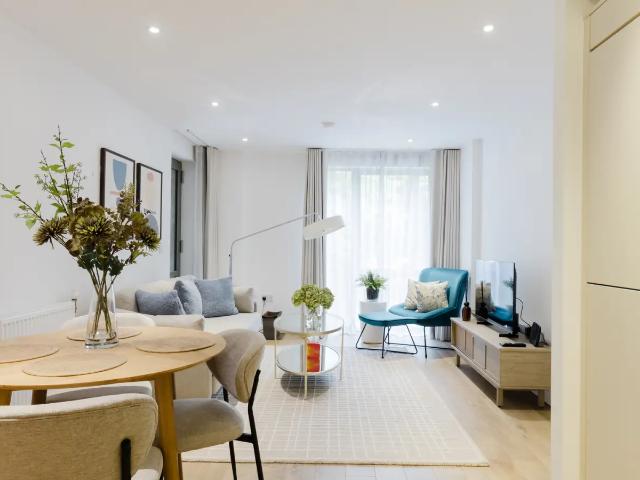 Apartment at Sancroft Street, Greater London