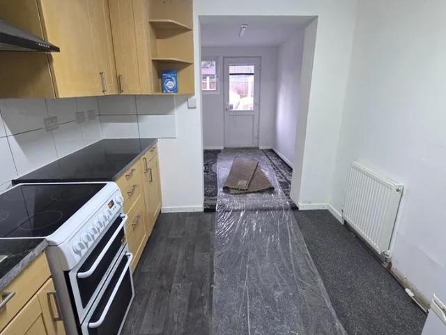 Apartment at Sandown Road, Slough