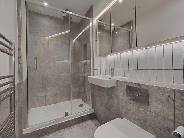 Apartment at Sanday Drive, Greater London