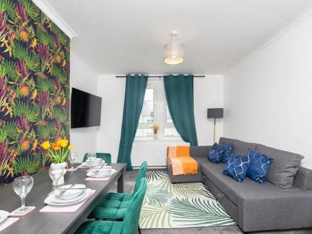 Apartment at Sanderson Avenue, Viewpark
