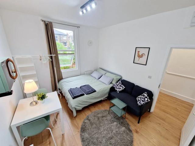Apartment at Sandringham Road, Greater London