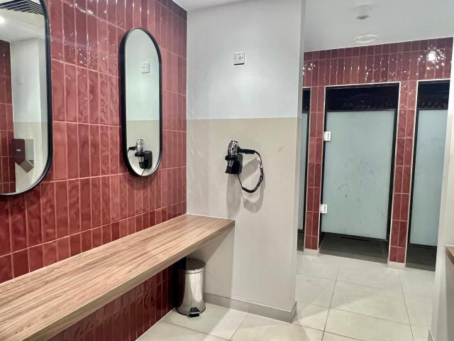 Apartment at Sandstone Lane, Greater London