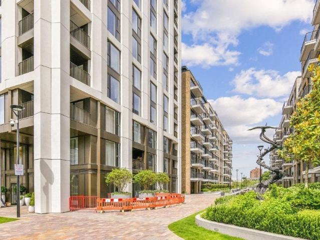 Apartment at Sands End Lane, Greater London