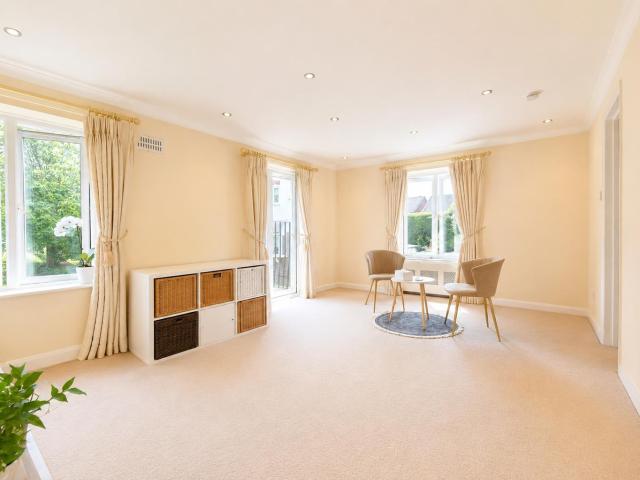 apartment at Sands Way, Woodford Green