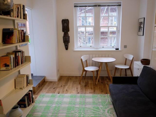 Apartment at Sandwich Street, Greater London