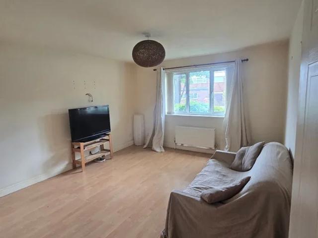 Apartment at Sandy Lane, Oxford