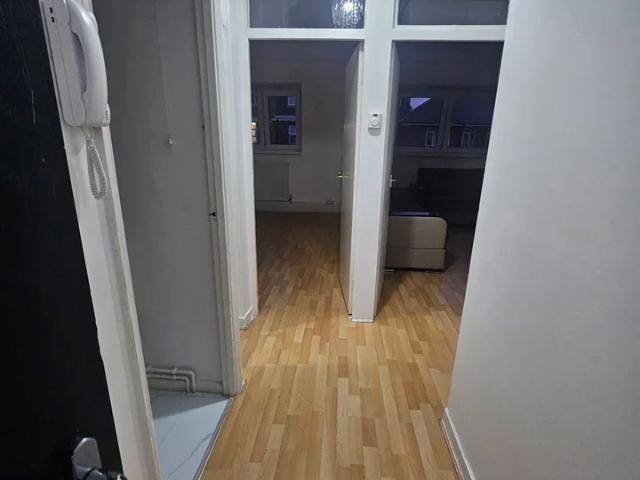 Apartment at Sceptre Road, Greater London