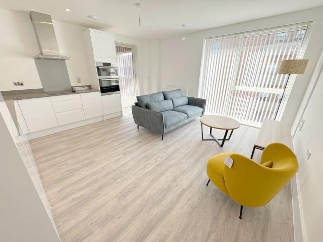 Apartment at School House Lane, Greater London