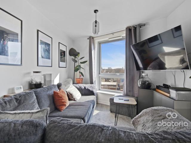 Apartment at Schoolhouse Lane, Greater London