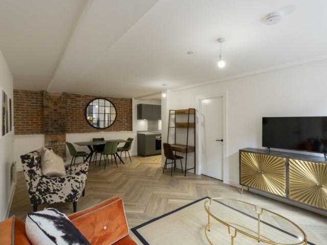 Apartment at Scotland Street, Birmingham