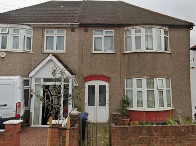 Apartment at Scotts Road, Greater London