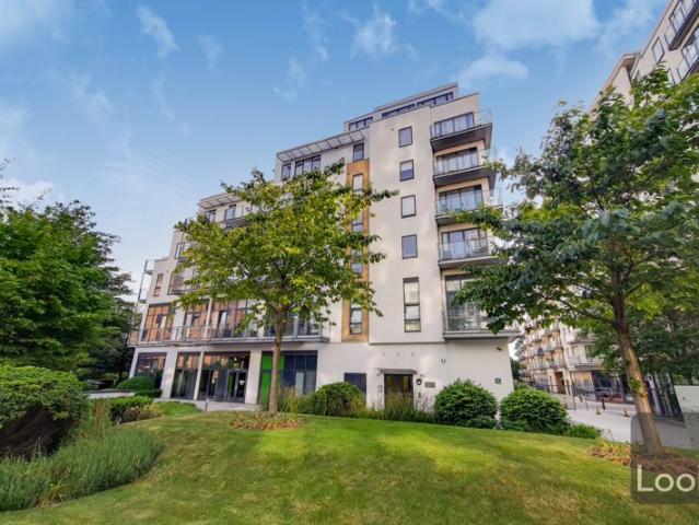 Apartment at Seven Sea Gardens, Greater London