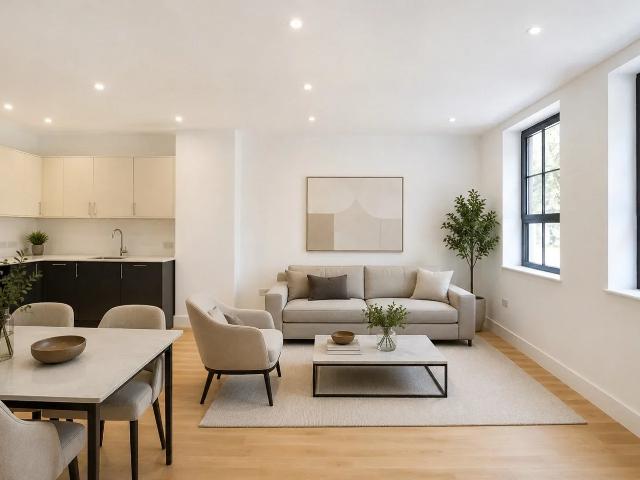 Apartment at Seven Sisters Road, Greater London