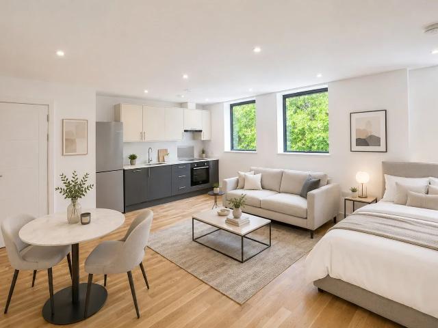 Apartment at Seven Sisters Road, Greater London
