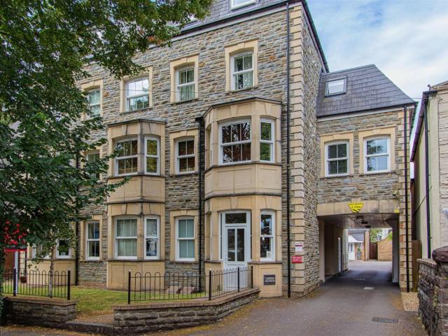 Apartment at Severn Grove, Cardiff