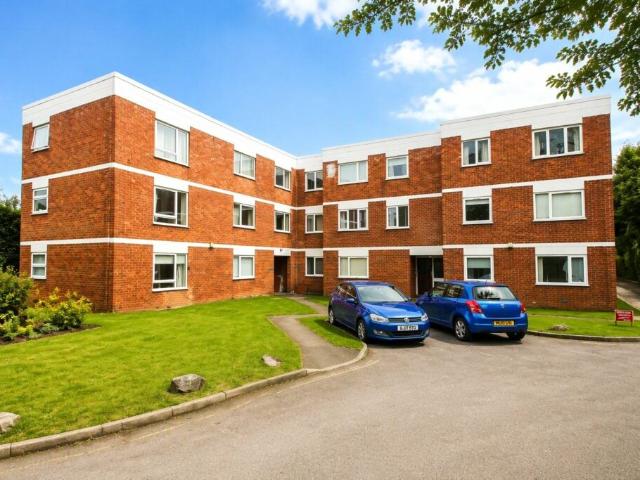 Apartment at Seymour Court, Hart